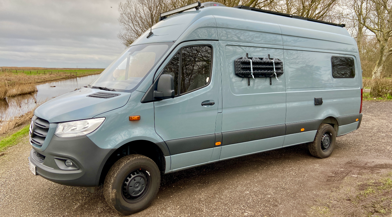 Sprinter Van 4x4 Adventures - ROADTRIP2ADVENTURE
